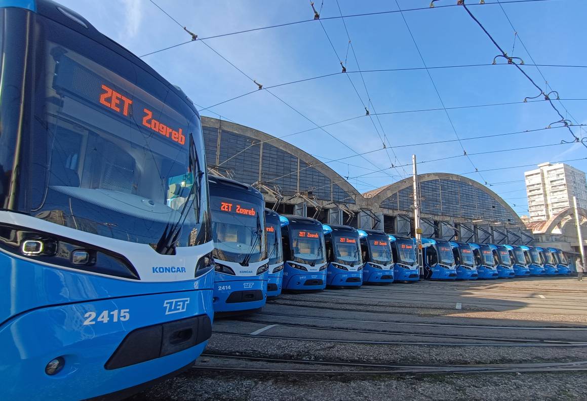 Završena isporuka prvih 20 novih tramvaja, potpisani ugovori za nabavu ...